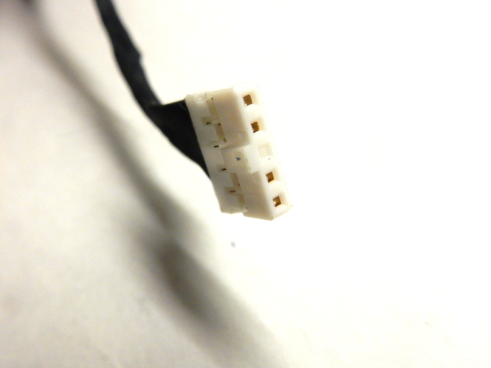Купить Разъем питания на шлейфе VA41/51 DC IN CABLE 50.4TU12.041 Rev: A ...